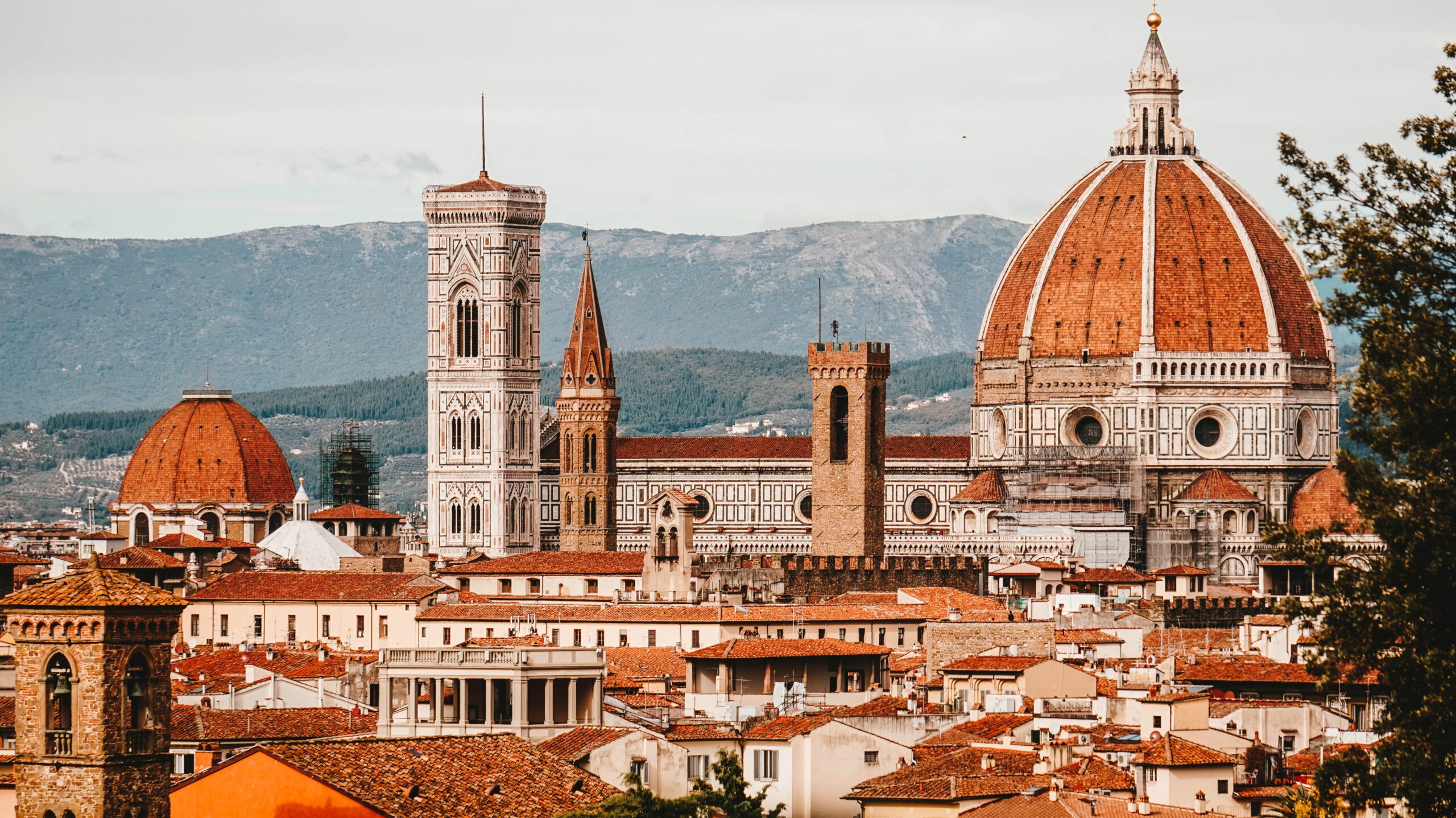 5 Best Honeymoon Destinations In Italy - Merryl's Travel & Tricks
